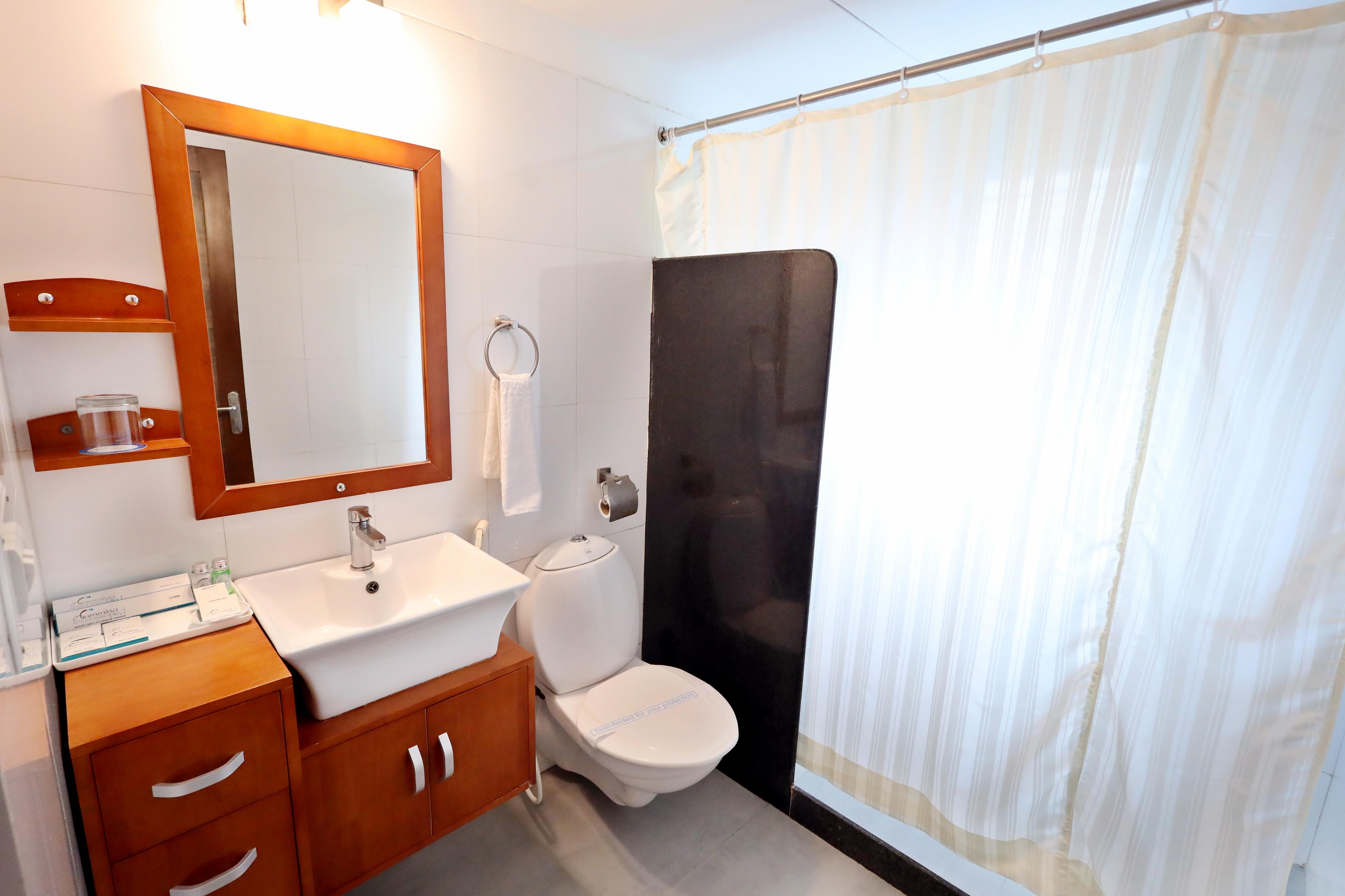 Hummingbird Resort 𝗕𝗢𝗢𝗞 Mount Abu Resort 𝘄𝗶𝘁𝗵 𝗙𝗥𝗘𝗘 𝗖𝗮𝗻𝗰𝗲𝗹𝗹𝗮𝘁𝗶𝗼𝗻