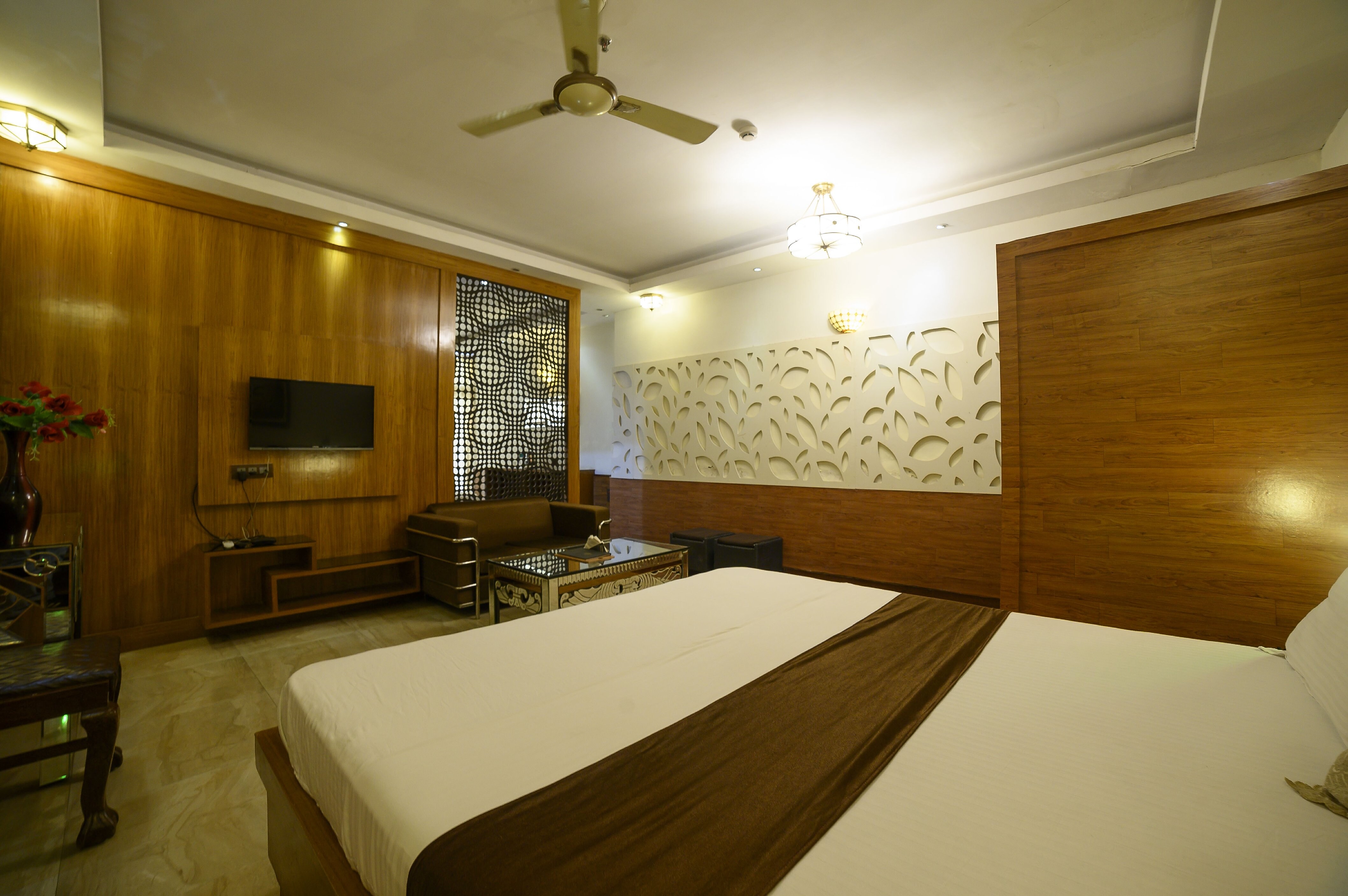 MG Club and Resorts Hisar Hotel Price, Address & Reviews