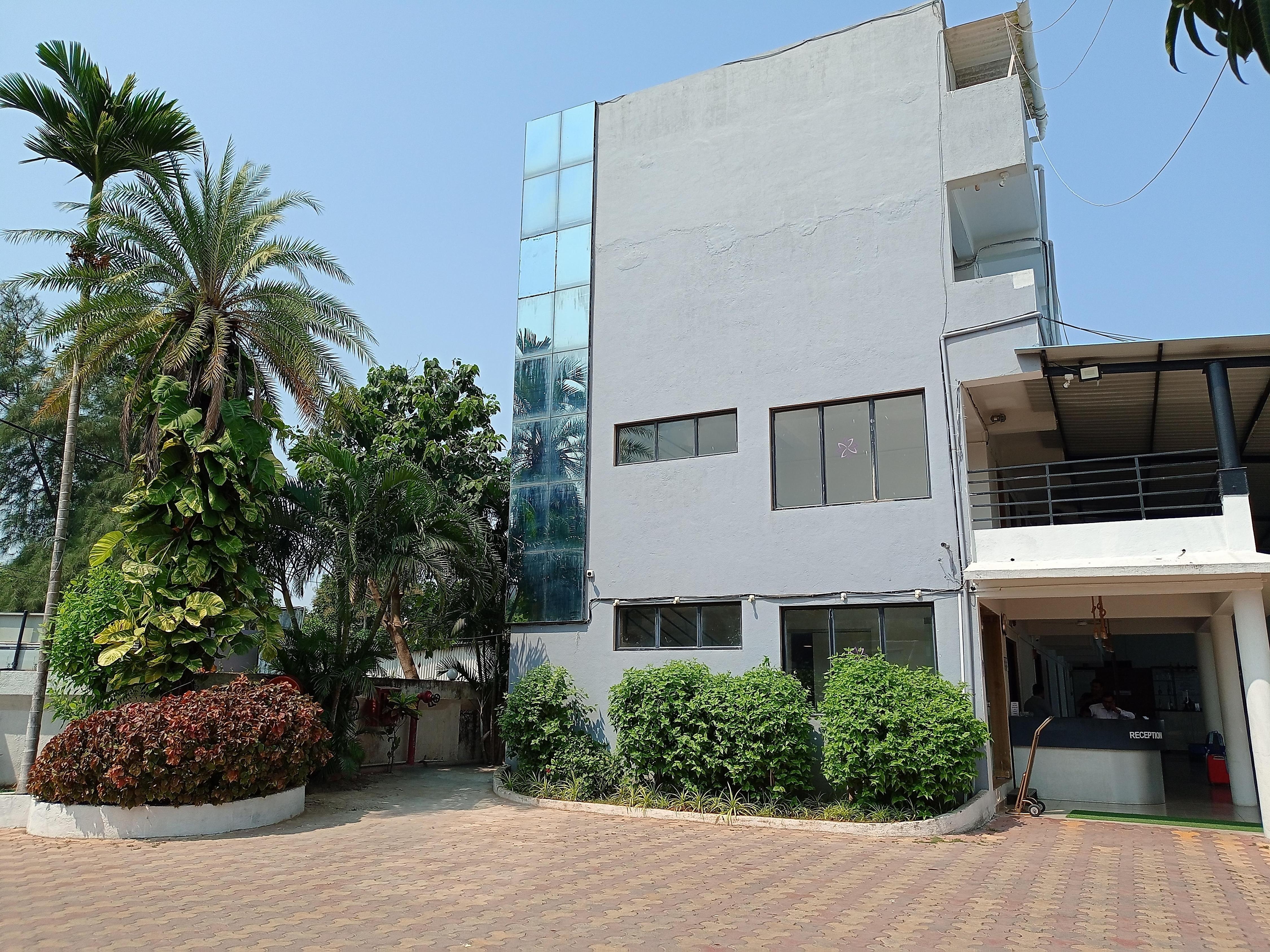 VITS Daman Devka Beach 𝗕𝗢𝗢𝗞 Daman Hotel 𝘄𝗶𝘁𝗵 𝗙𝗥𝗘𝗘 𝗖𝗮𝗻𝗰𝗲𝗹𝗹𝗮𝘁𝗶𝗼𝗻