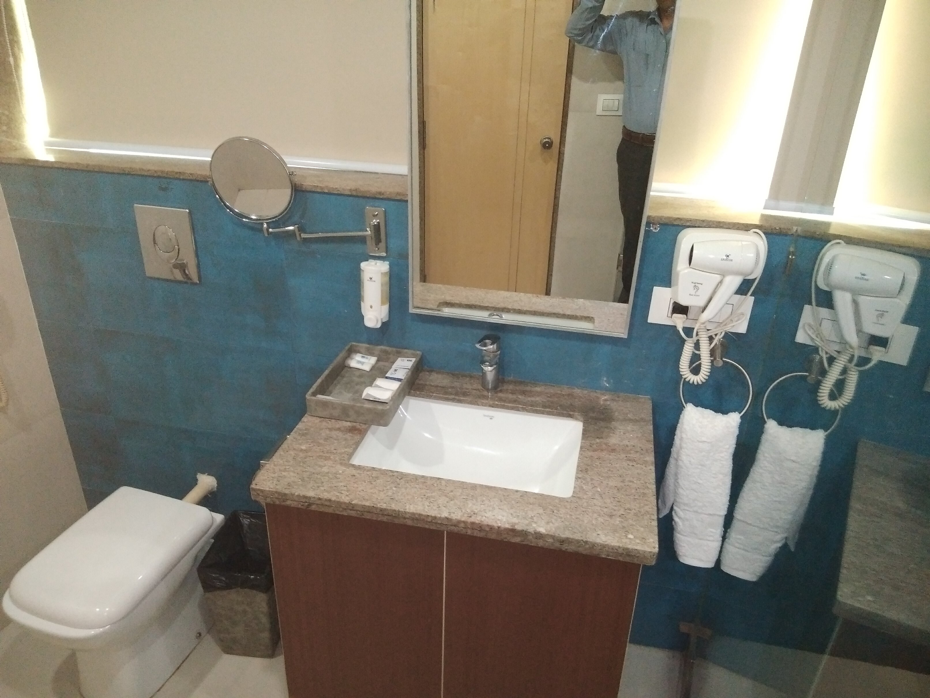 SN Blu Hotel Ahmedabad INR 767 OFF ( ̶2̶8̶0̶0̶ ) Hotel Price, Address ...
