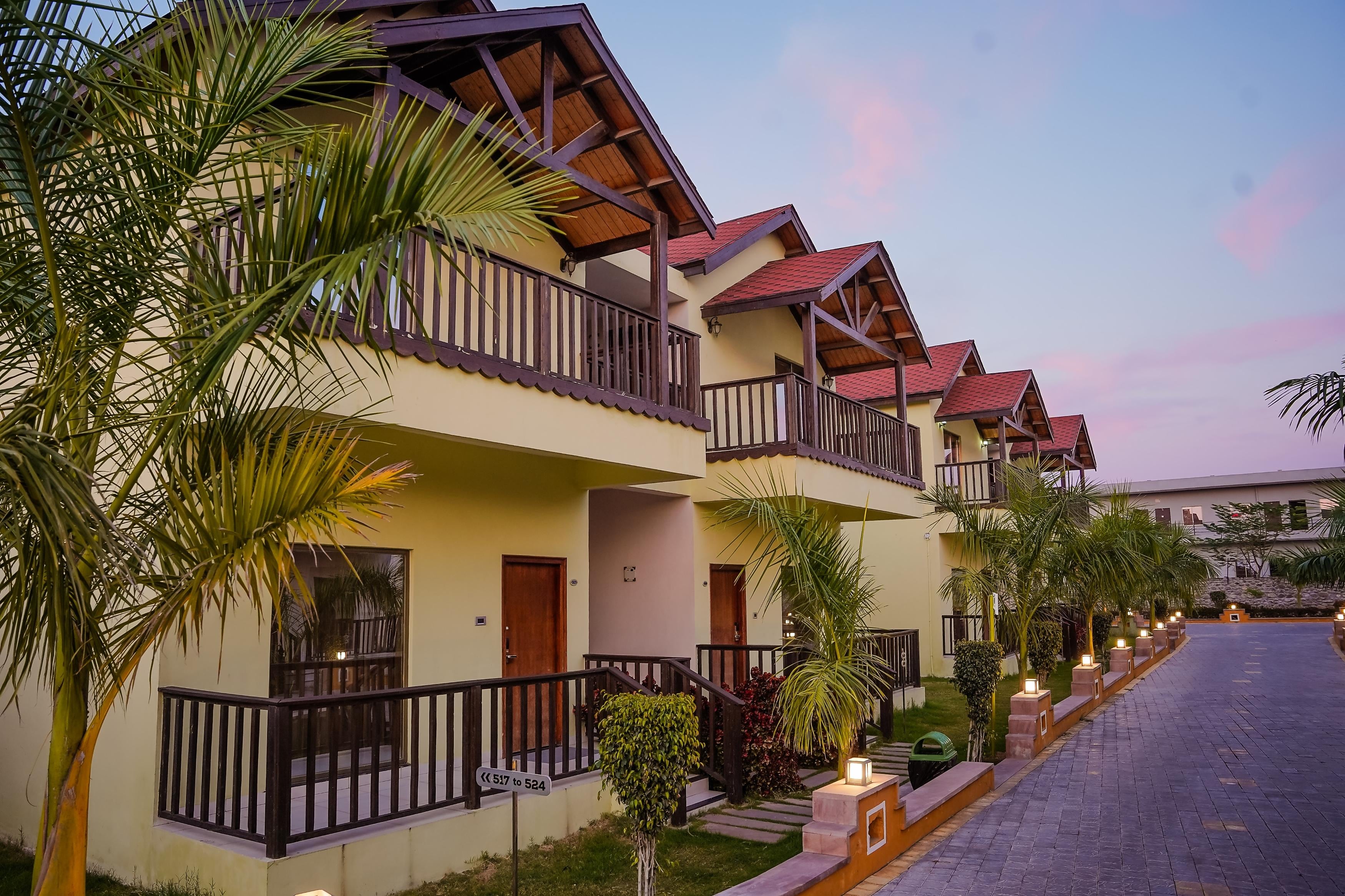 Sun Hotel and Resort, Abu Road (39 kms from Mount Abu) 𝗕𝗢𝗢𝗞 Abu Road Hotel