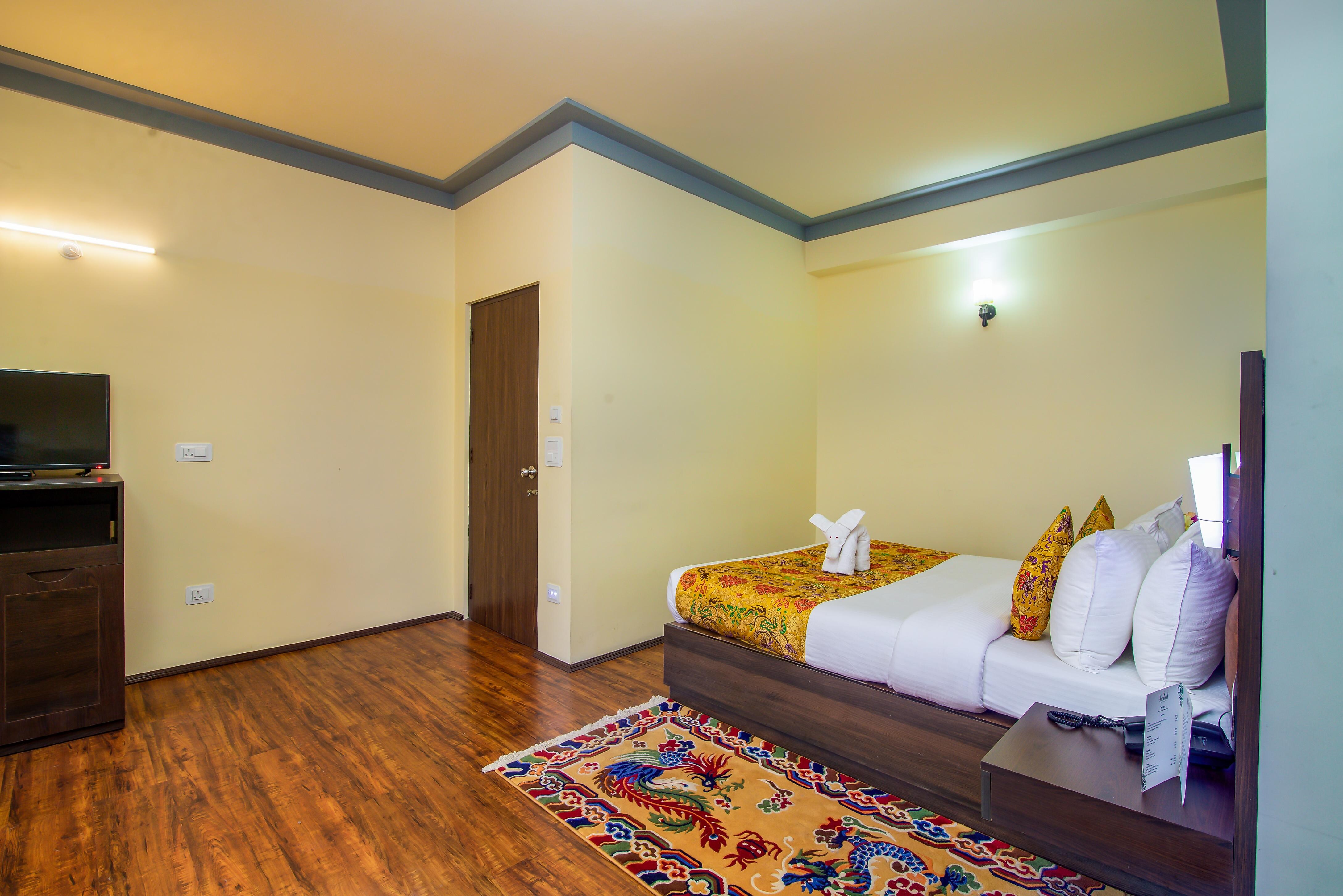 Muscatel Grand Silkroute - 300 Mts from MG Marg 100% Money Back 𝗕𝗢𝗢𝗞 ...