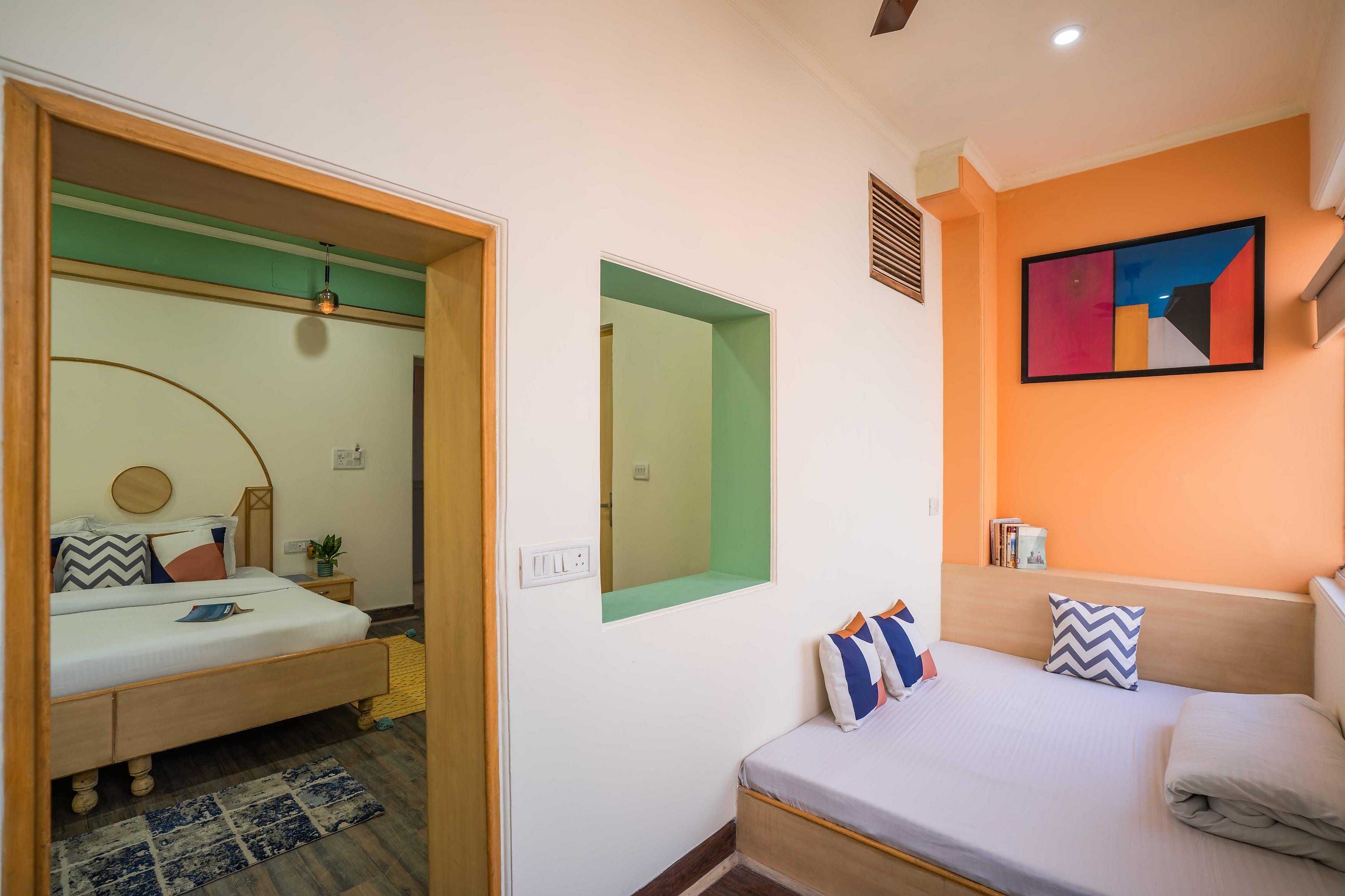 Zostel Delhi 𝗕𝗢𝗢𝗞 Delhi Hostel 𝘄𝗶𝘁𝗵 𝗙𝗥𝗘𝗘 𝗖𝗮𝗻𝗰𝗲𝗹𝗹𝗮𝘁𝗶𝗼𝗻