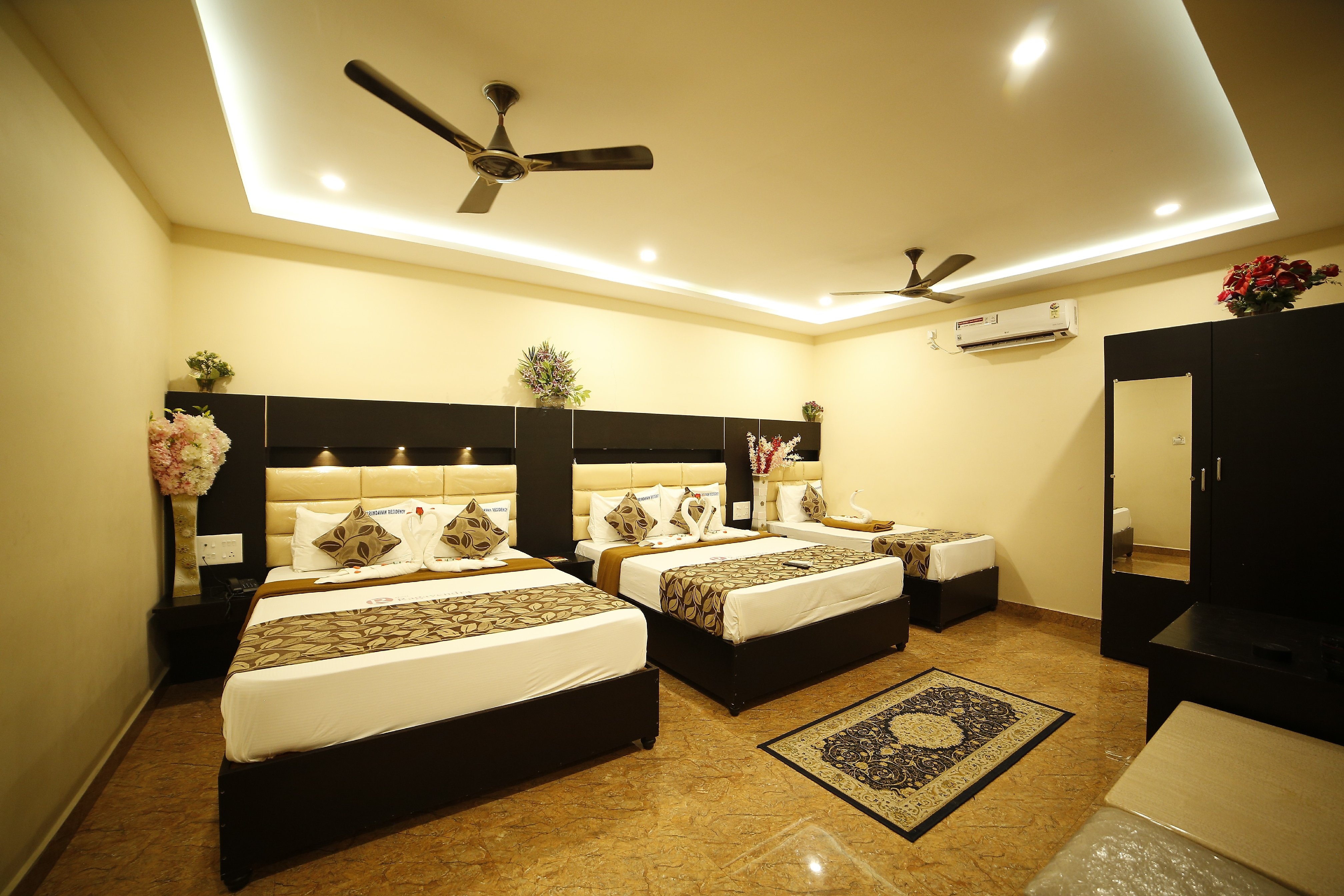 Hotel Ragavendra 100% Money Back 𝗕𝗢𝗢𝗞 Rameshwaram Hotel 𝘄𝗶𝘁𝗵 𝗙𝗥𝗘𝗘 ...