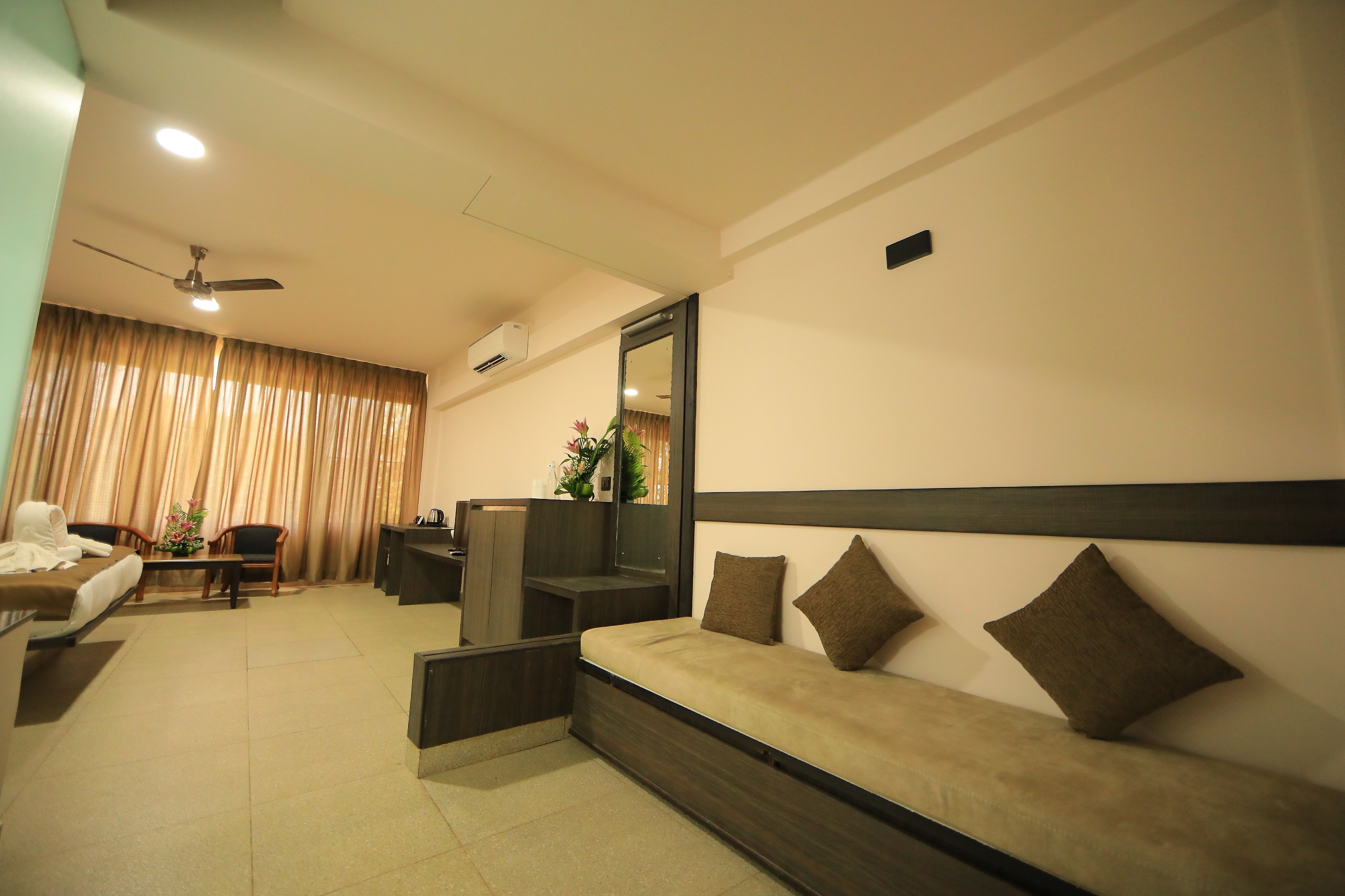 Shilhaandara Ramanagara INR 330 OFF ( ̶5̶5̶0̶0̶ ) Hotel Price, Address ...