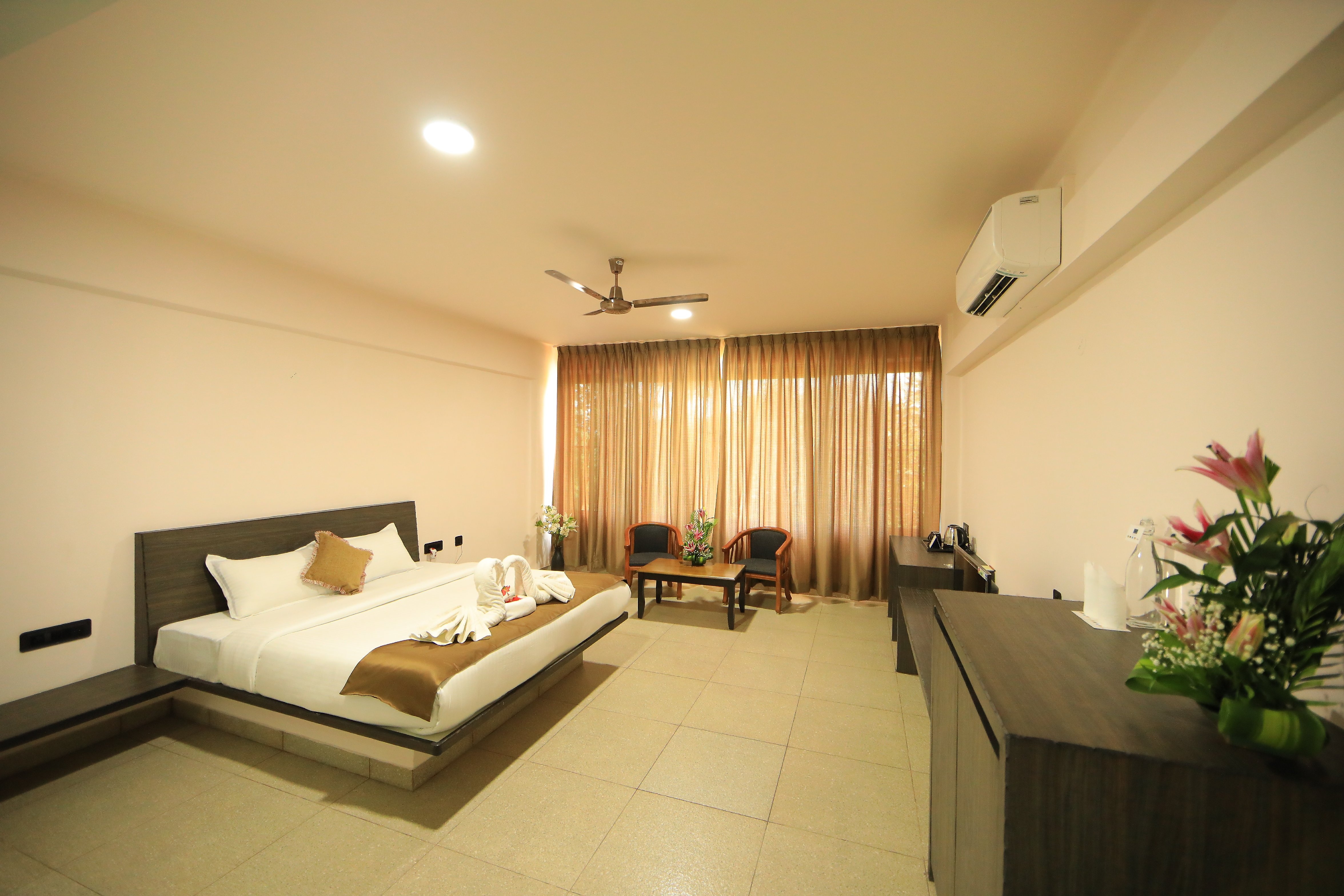 Shilhaandara Ramanagara INR 330 OFF ( ̶5̶5̶0̶0̶ ) Hotel Price, Address ...