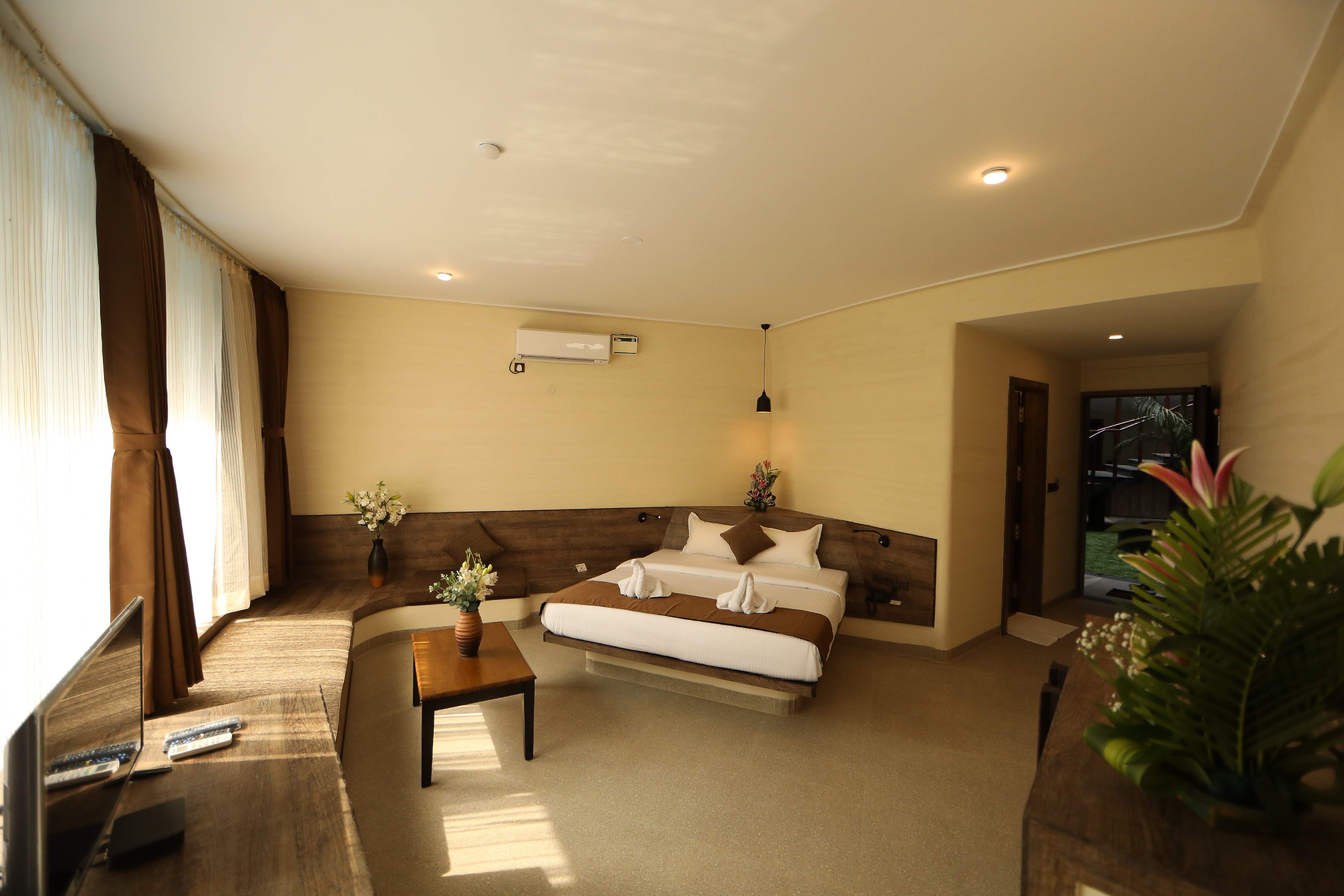 Shilhaandara Ramanagara INR 330 OFF ( ̶5̶5̶0̶0̶ ) Hotel Price, Address ...
