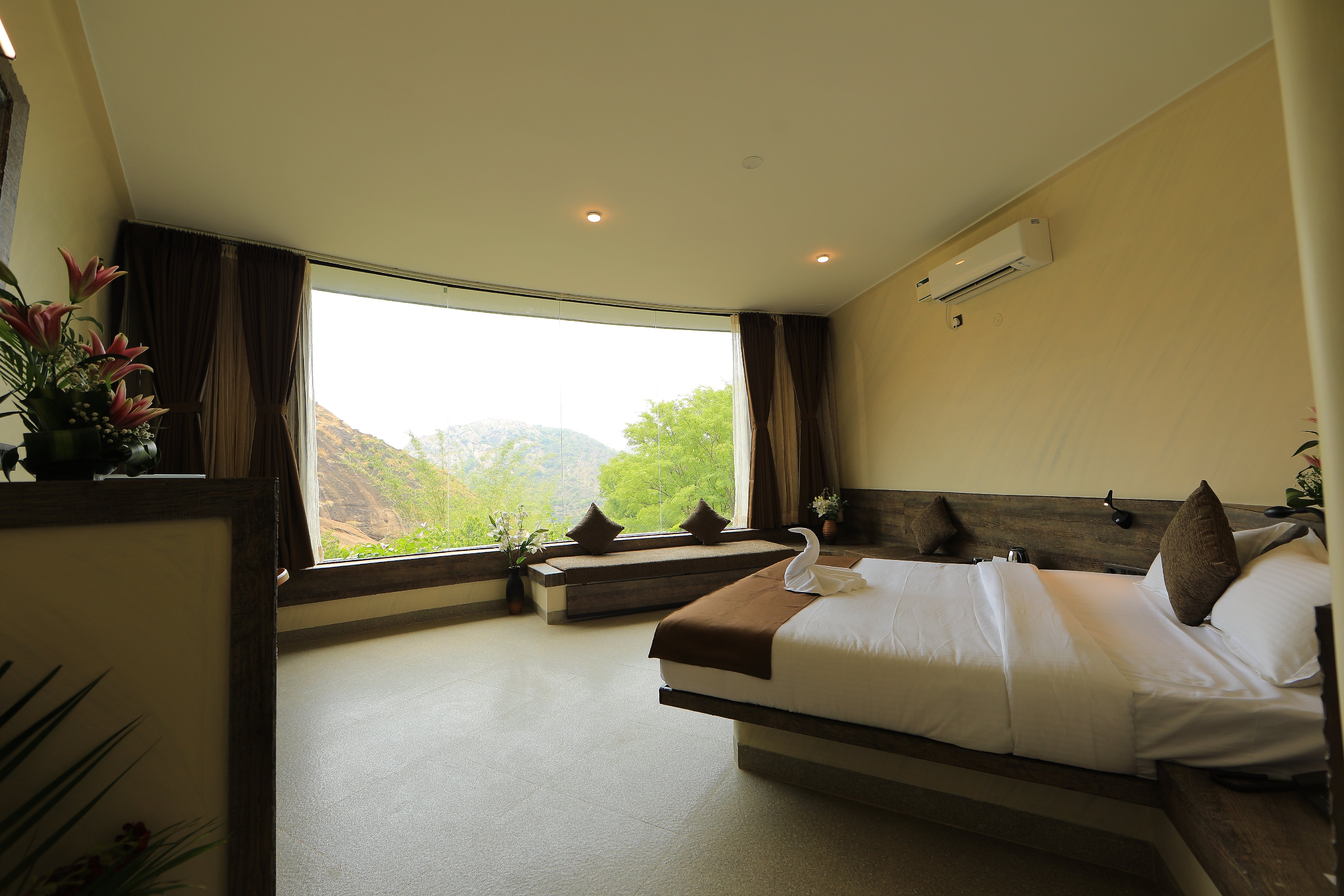 Shilhaandara Ramanagara INR 330 OFF ( ̶5̶5̶0̶0̶ ) Hotel Price, Address ...