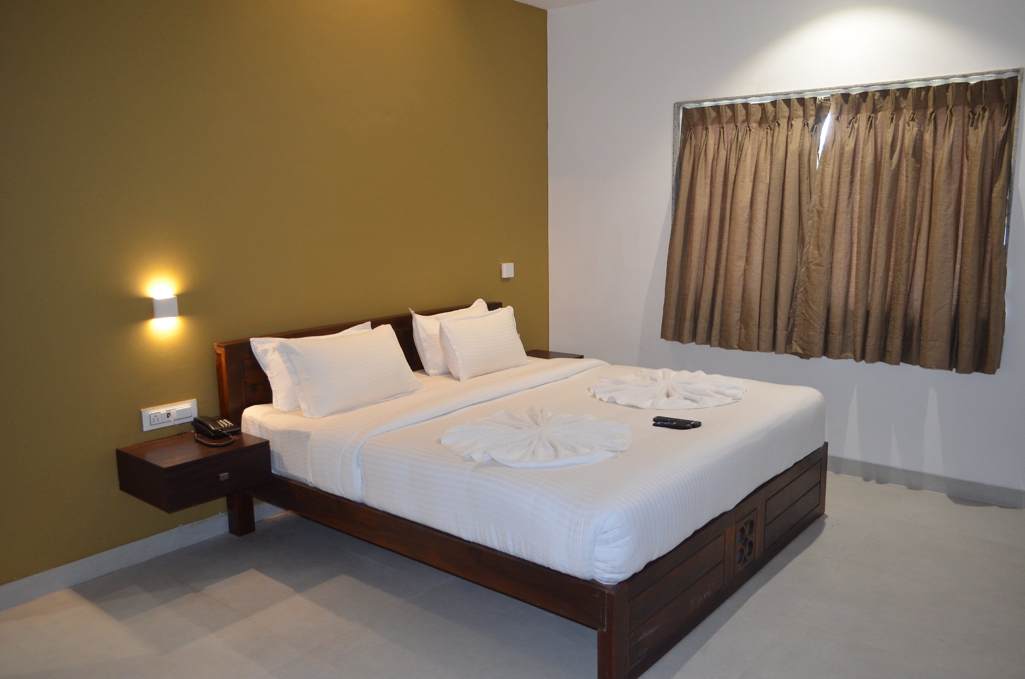 Peninsula Beach Resort Calangute 𝗕𝗢𝗢𝗞 Goa Resort 𝘄𝗶𝘁𝗵 𝗙𝗥𝗘𝗘 𝗖𝗮𝗻𝗰𝗲𝗹𝗹𝗮𝘁𝗶𝗼𝗻