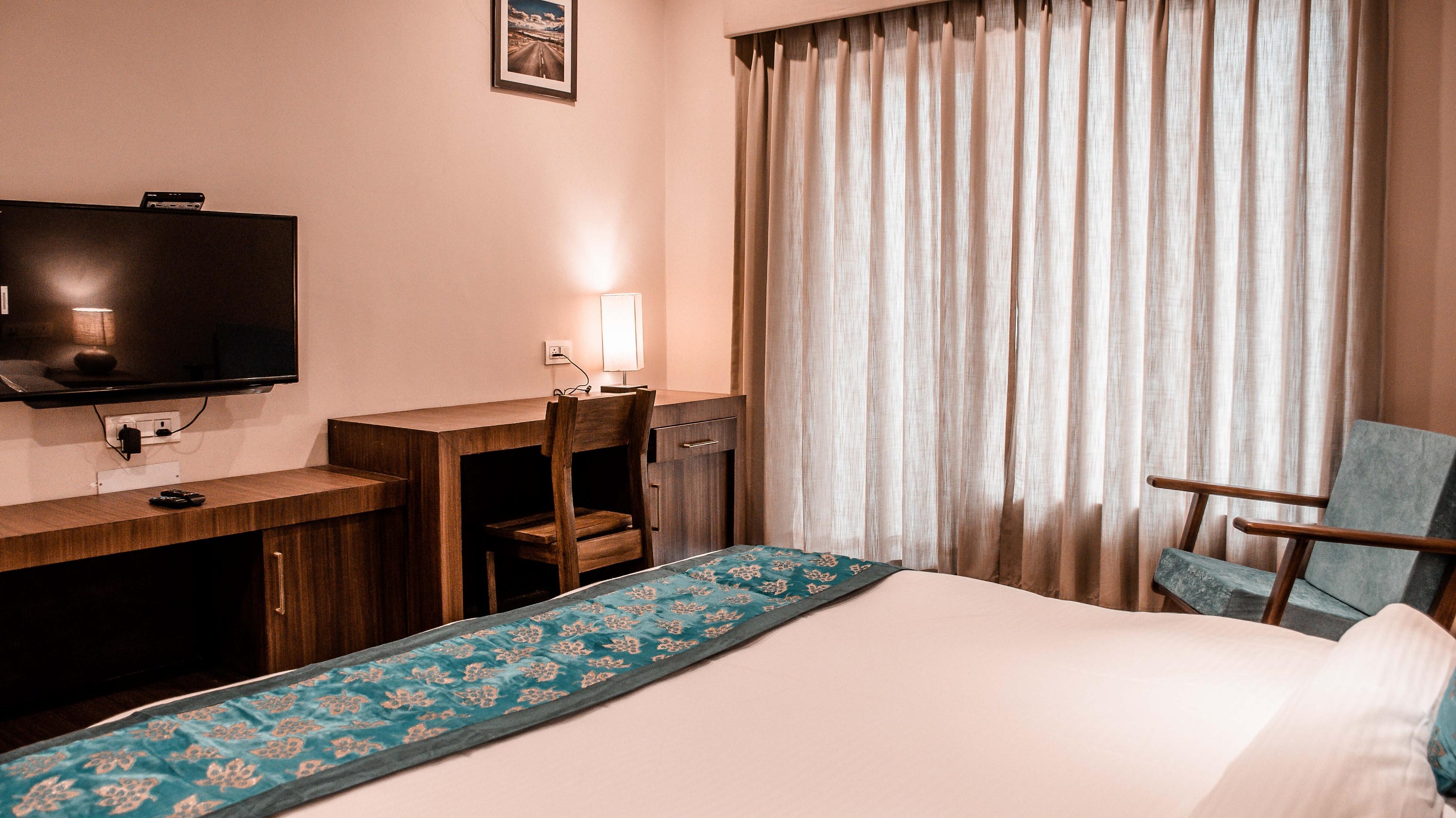 Hotel Utpala Retreat Leh Ladakh 𝗕𝗢𝗢𝗞 Leh Hotel 𝘄𝗶𝘁𝗵 ₹𝟬 𝗣𝗔𝗬𝗠𝗘𝗡𝗧