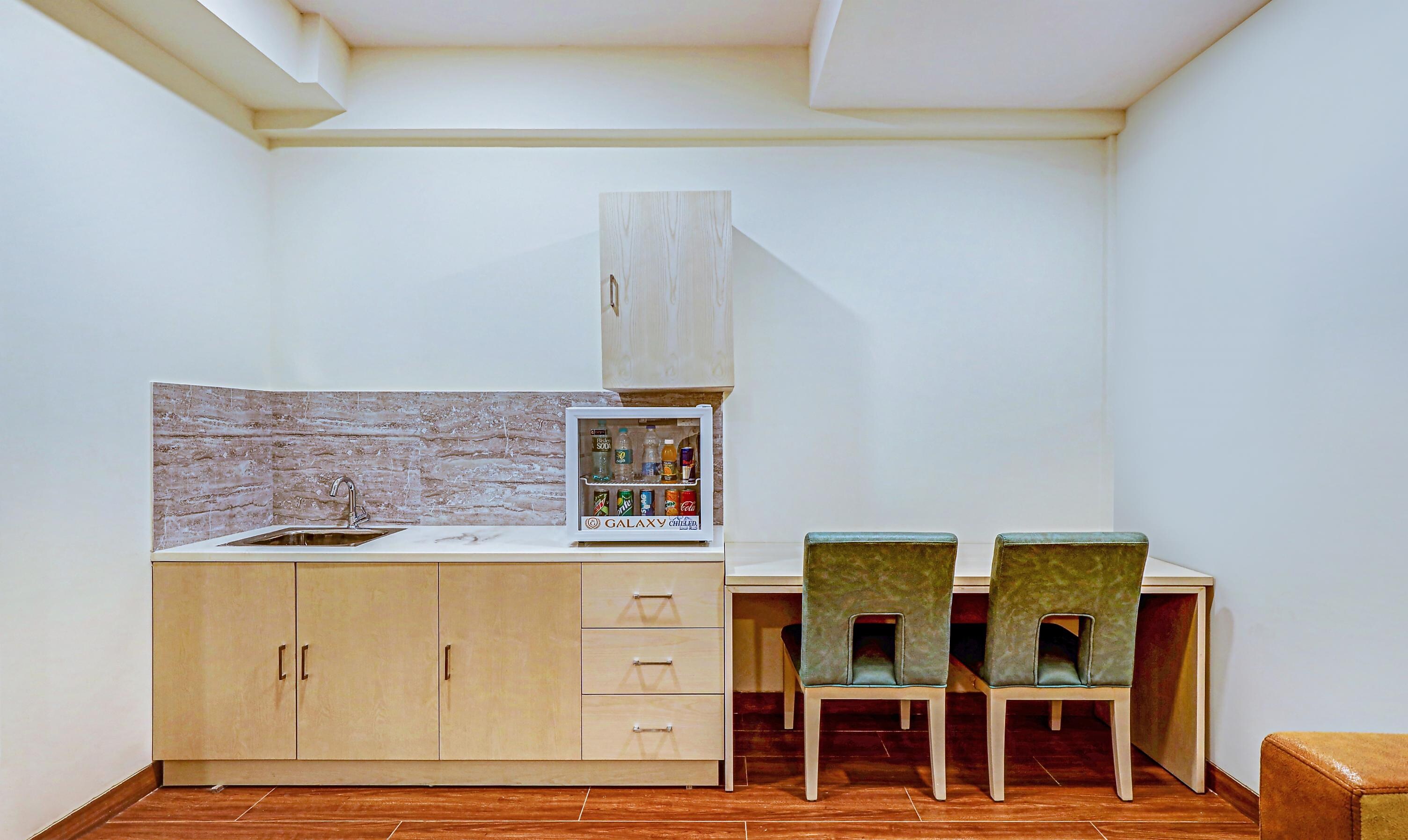 Treebo Galaxy Suites Mathikere 𝗕𝗢𝗢𝗞 Bangalore Hotel 𝘄𝗶𝘁𝗵 𝗙𝗥𝗘𝗘 𝗖𝗮𝗻𝗰𝗲𝗹𝗹𝗮𝘁𝗶𝗼𝗻