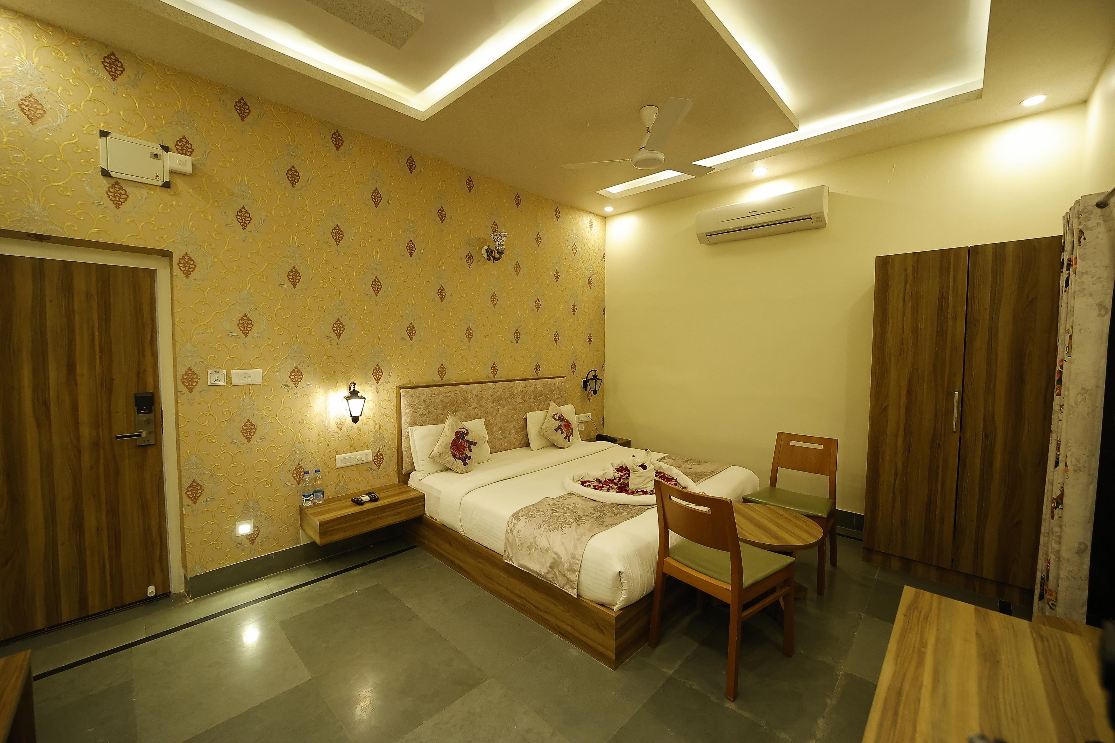 THE KUMBHA MAHAL RESORT 𝗕𝗢𝗢𝗞 Kumbhalgarh Resort 𝘄𝗶𝘁𝗵 𝗙𝗥𝗘𝗘 𝗖𝗮𝗻𝗰𝗲𝗹𝗹𝗮𝘁𝗶𝗼𝗻