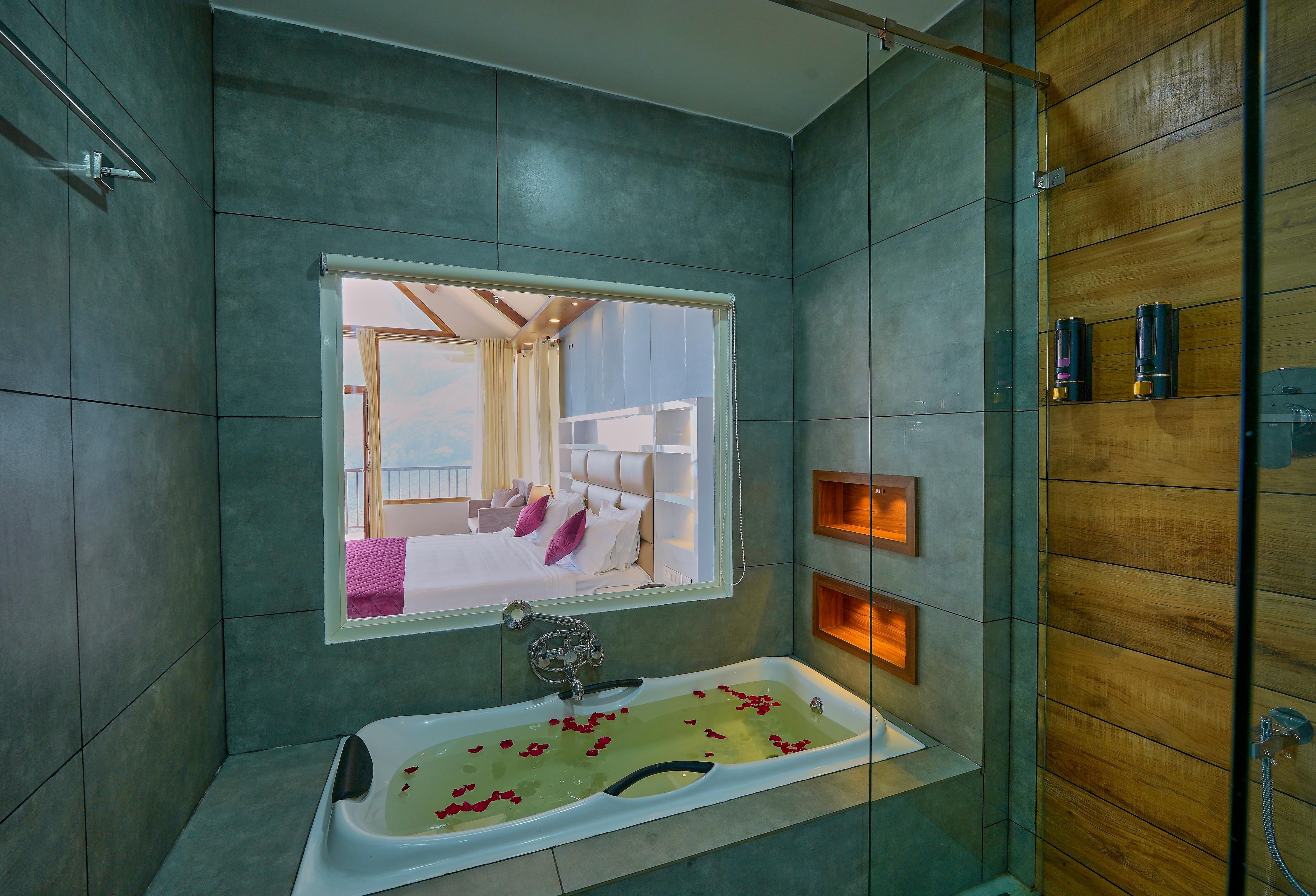 The Planet Munnar 𝗕𝗢𝗢𝗞 Munnar Resort 𝘄𝗶𝘁𝗵 𝗙𝗥𝗘𝗘 𝗖𝗮𝗻𝗰𝗲𝗹𝗹𝗮𝘁𝗶𝗼𝗻