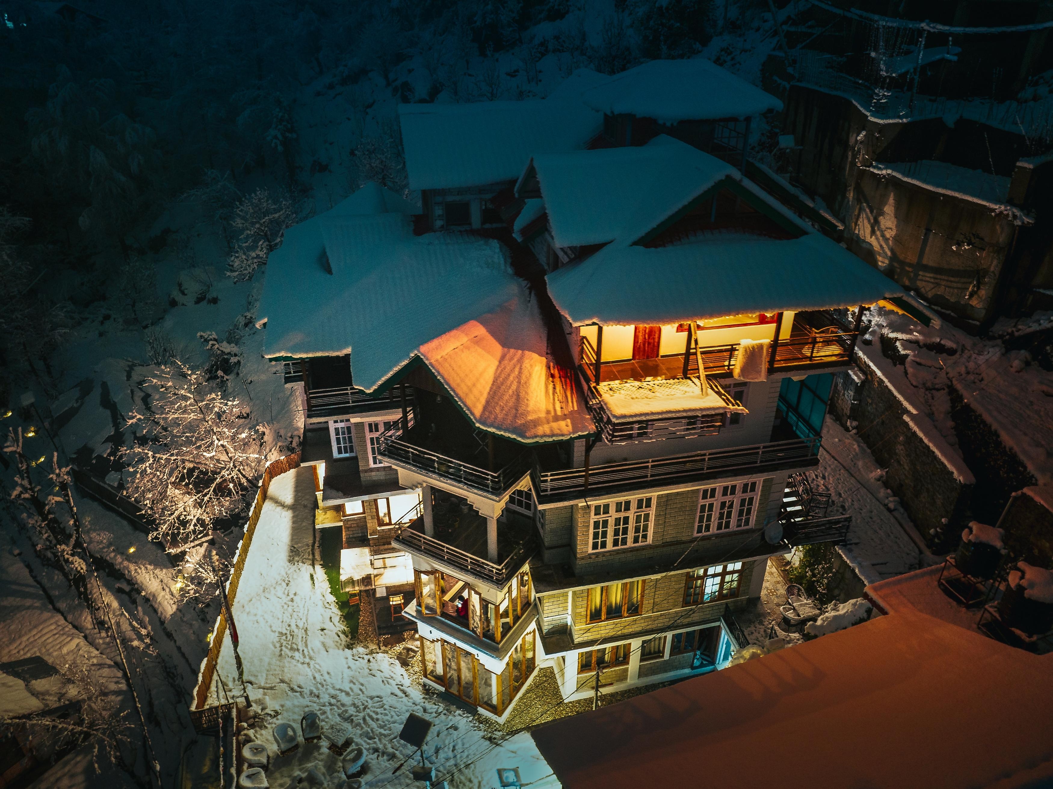 The Ghar Boutique Stay 𝗕𝗢𝗢𝗞 Manali Homestay