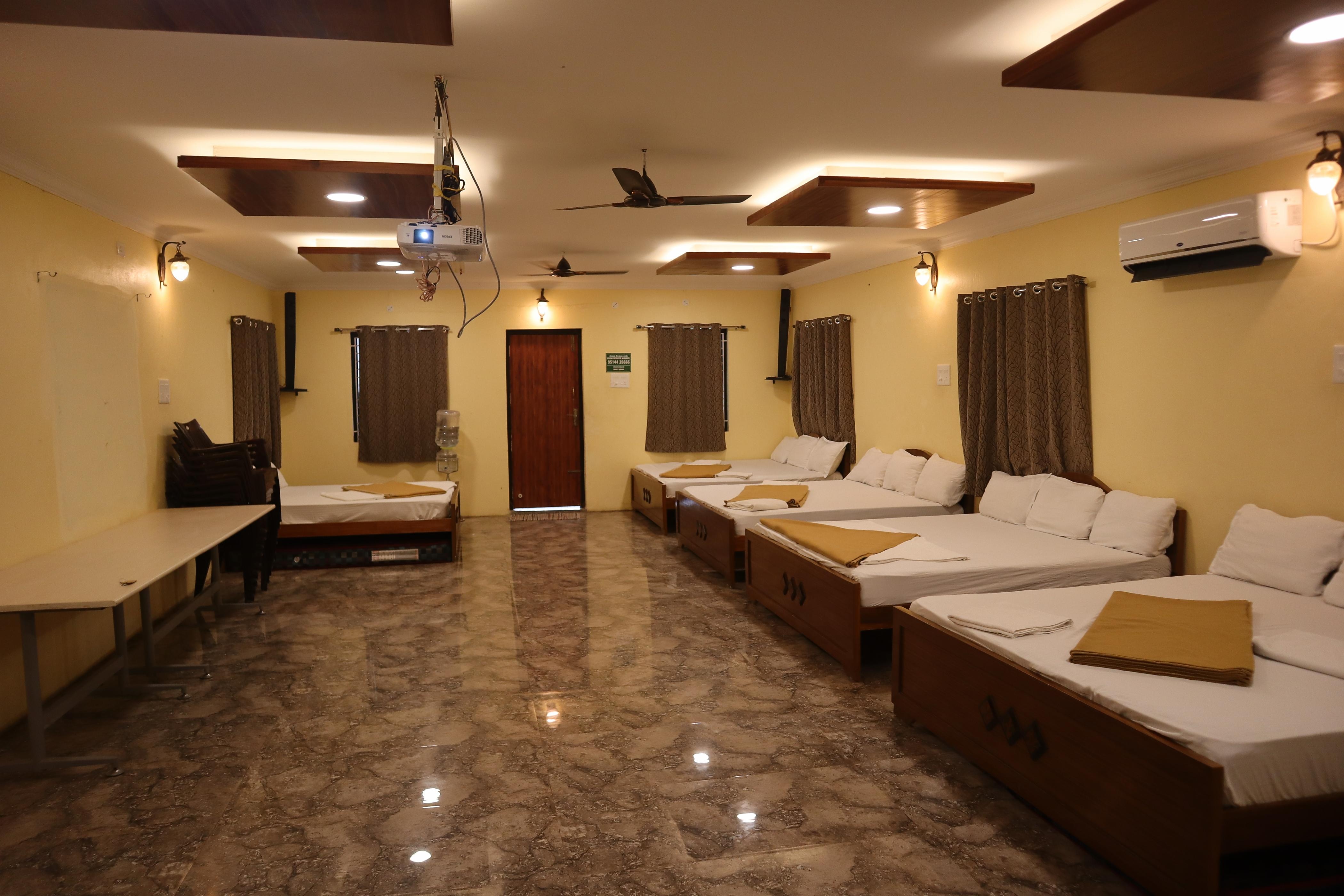 ROYAL CASTLE Farm Stay Resort 𝗕𝗢𝗢𝗞 Gopichettipalaiyam Resort 𝘄𝗶𝘁𝗵 ₹𝟬 ...