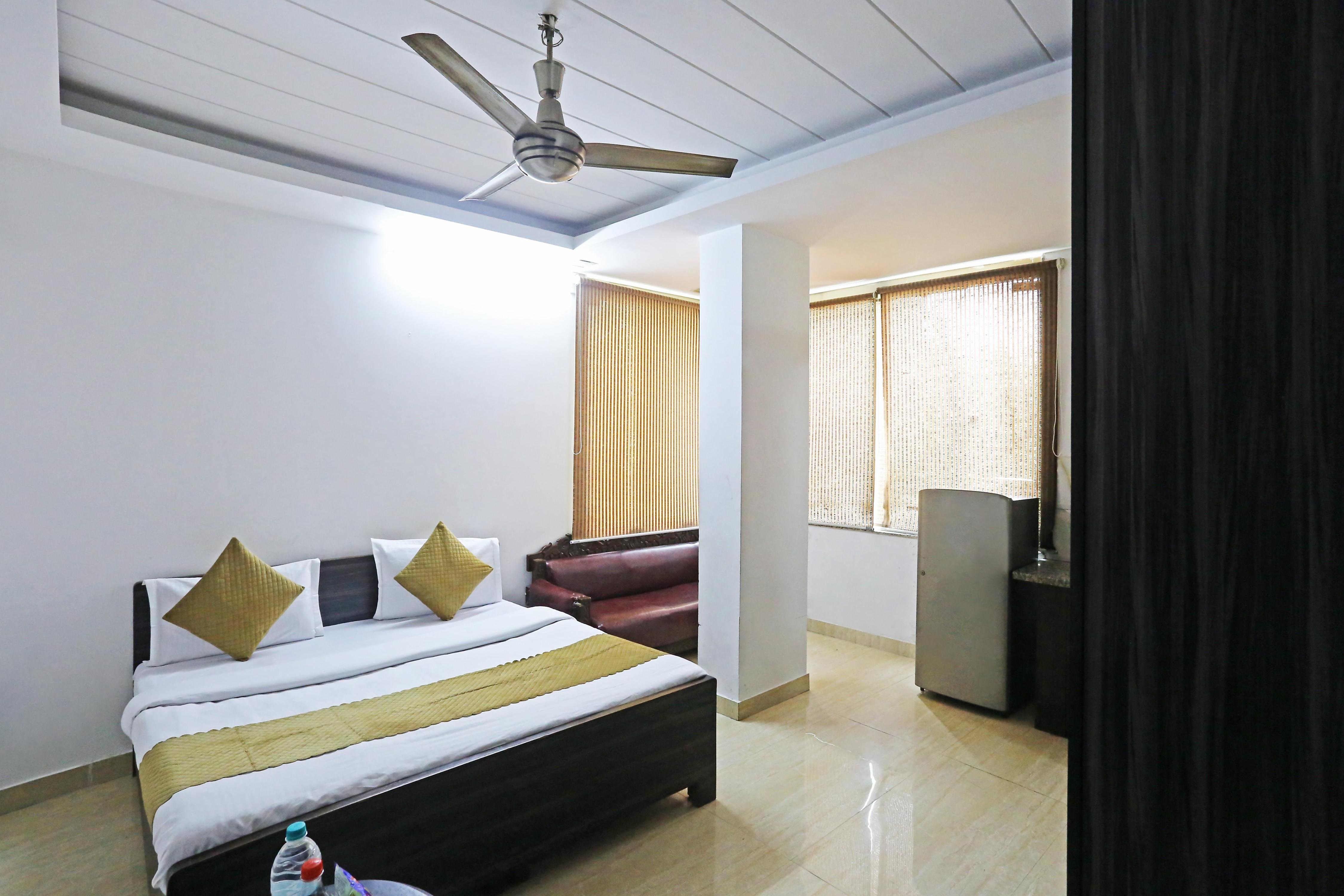 Hotel Sun Residency 𝗕𝗢𝗢𝗞 Delhi Hotel