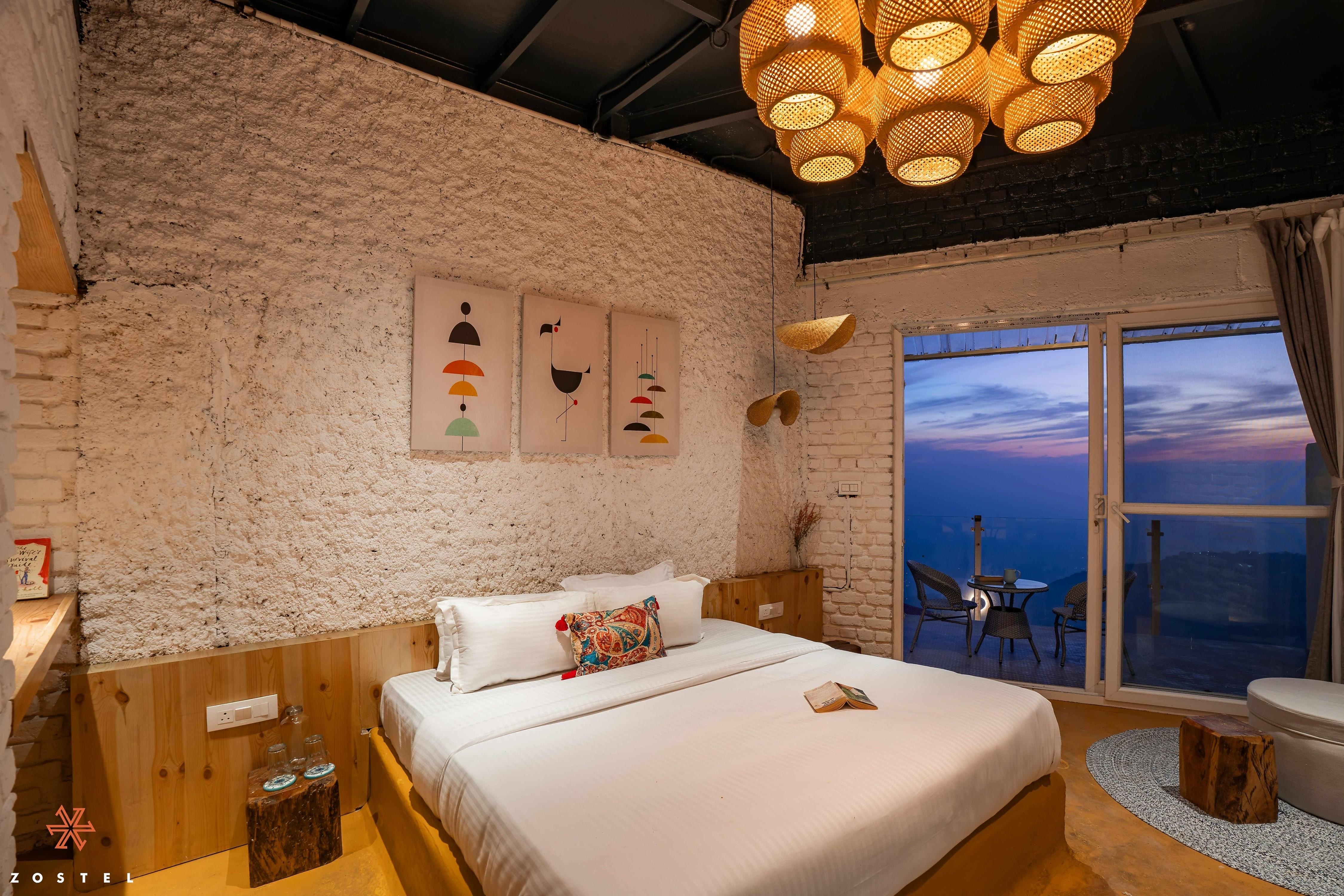 Zostel Mussoorie (Mall Road) 𝗕𝗢𝗢𝗞 Mussoorie Hostel 𝘄𝗶𝘁𝗵 ₹𝟬 𝗣𝗔𝗬𝗠𝗘𝗡𝗧