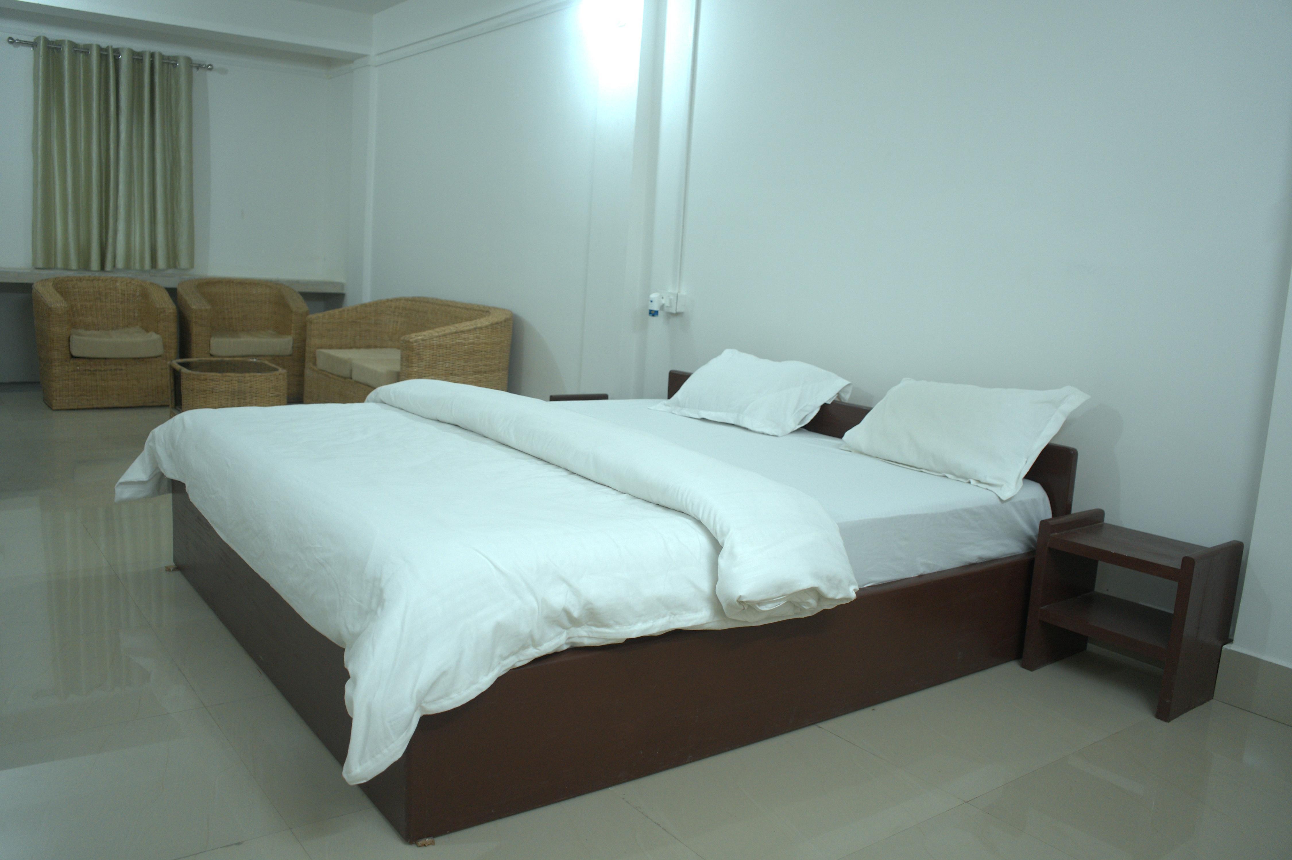 Travellers Hostel Dirang 𝗕𝗢𝗢𝗞 Bomdila Homestay